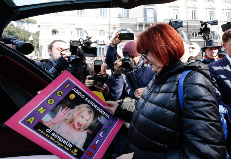 La figlia di Sandra Milo: “Quando ha avuto bisogno le hanno buttato giù ...